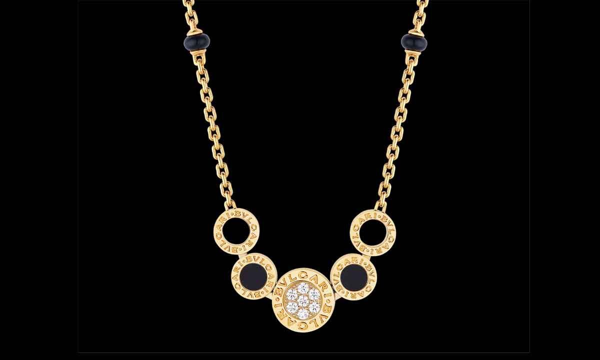 Bulgari Mangalsutra: Traditional Mangalsutra in a modern rendition