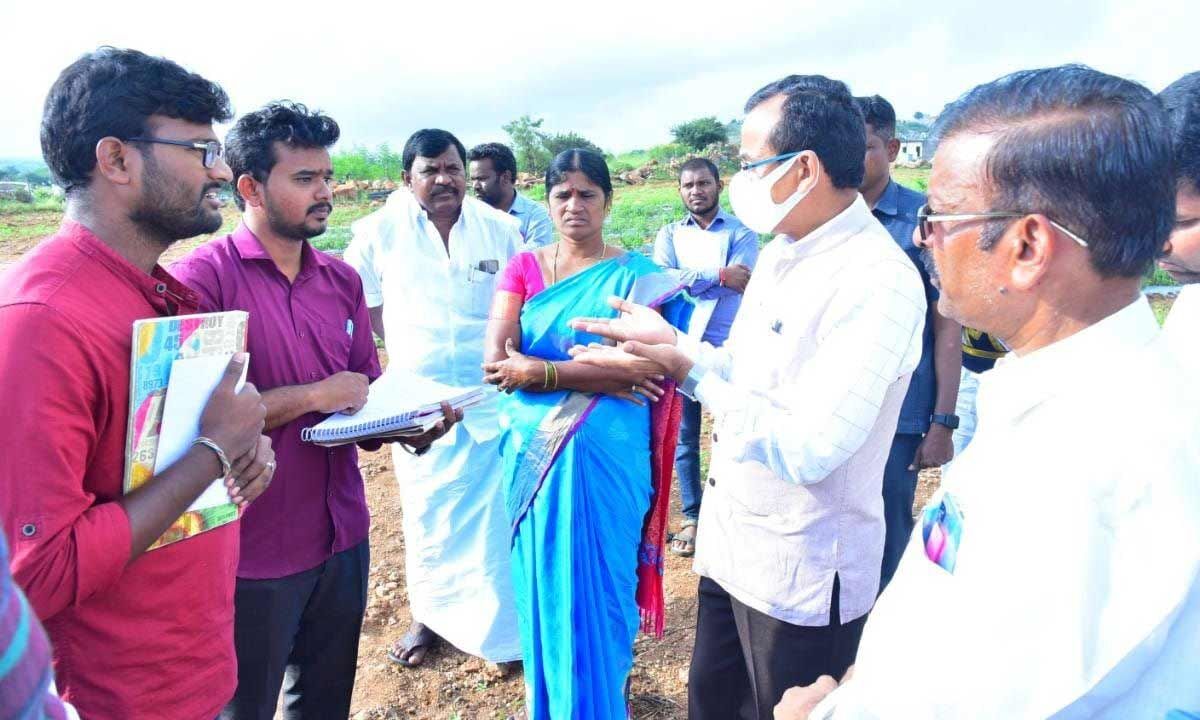 Puttaparthi: Collector Basanth Kumar asks farmers to enroll in e-crop ...