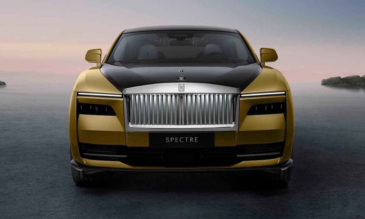 Rolls-Royce Unveils its 1st Fully Ultra Luxury Electric Car, Spectre