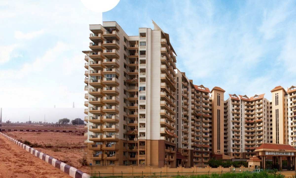 Why it is better to invest in a plot than a flat