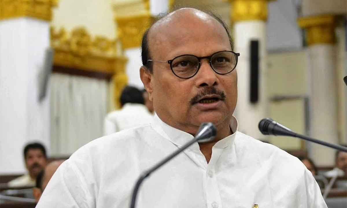 Yanamala lambasts CM for 'deceiving' youth