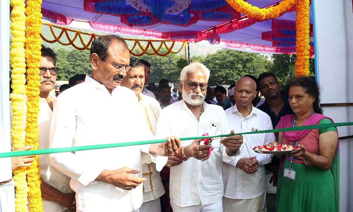 TTD Chairman, MLA inaugurate parking facility for TTD staff