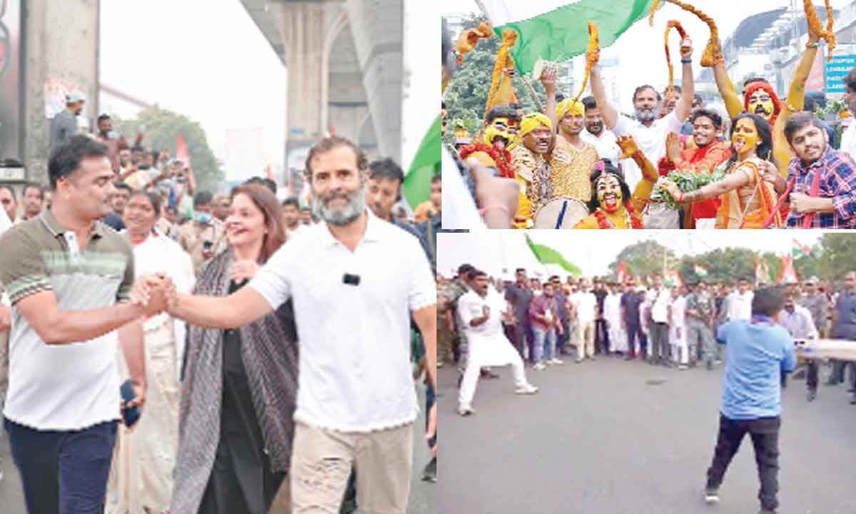 Bharat Jodo Yatra: Rahul turns cynosure of all eyes in Hyd'bad