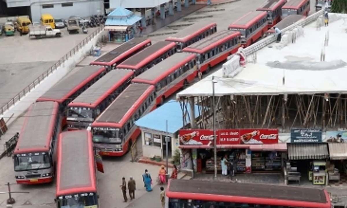 Karnataka makes tracking devices mandatory for transport vehicles