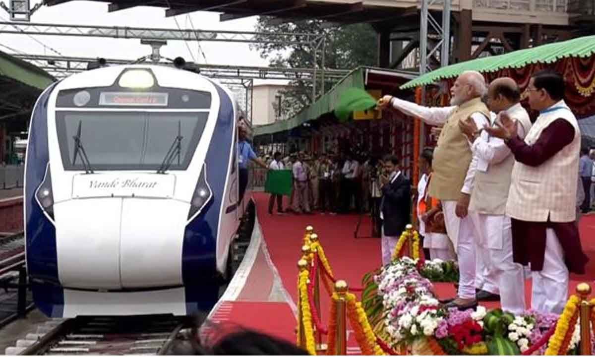 PM flags off south India's first Vande Bharat Express in Bengaluru