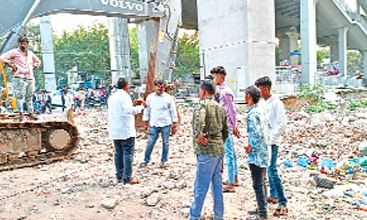 Hyderabad: Rly vent works at brisk pace to ease congestion at Malakpet