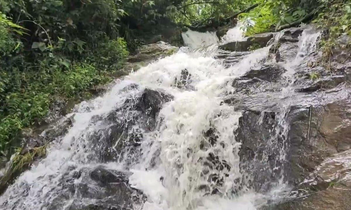 Vanishing waterfalls of Shiradi