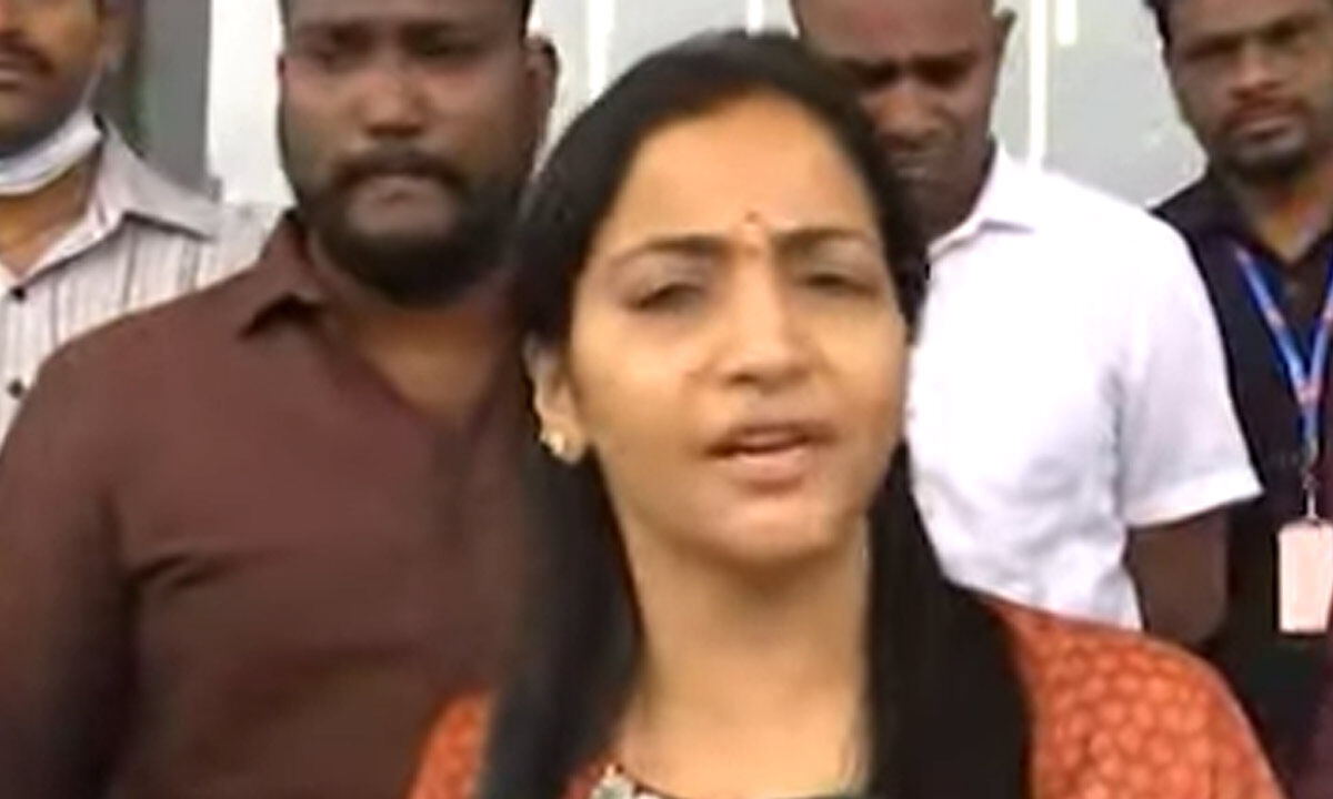 Mallareddy's daughter-in-law reacts over Mahender's health