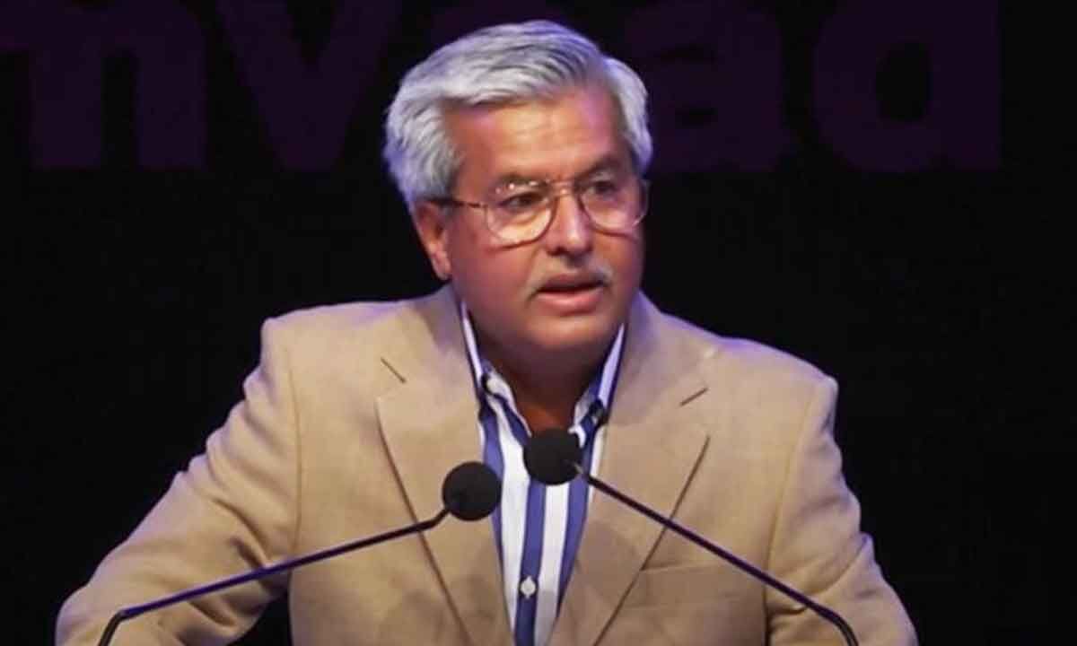 Democracy under threat; this is not a usual probe, says Dave