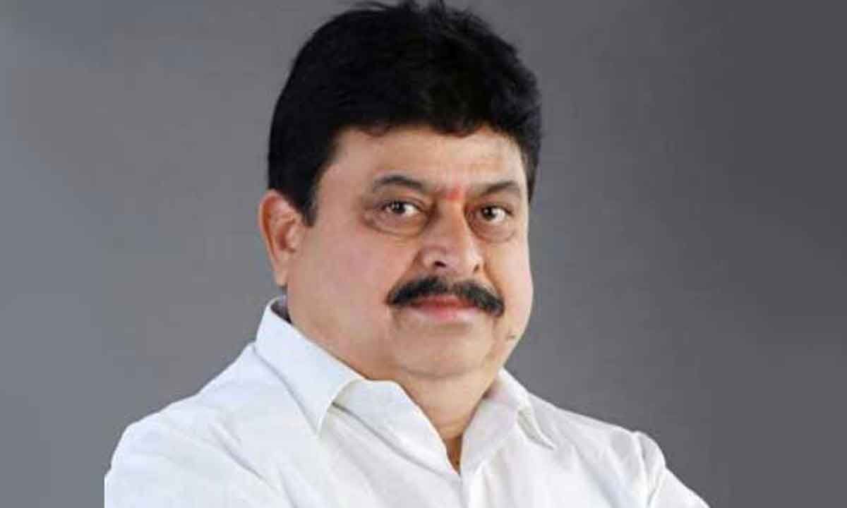 CM KCR should appear in court: Ramachander Rao