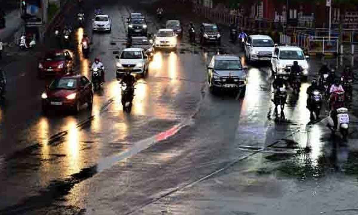Light rain forecast for city for three days