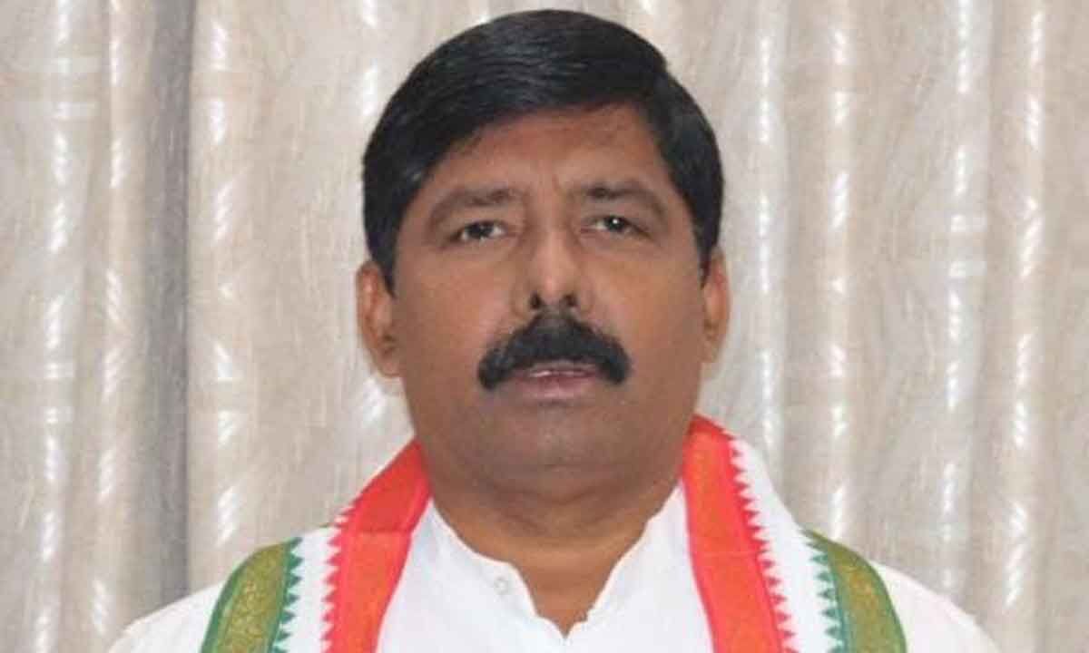 Govt diverting SC sub-plan funds for Navaratnalu, alleges Congress