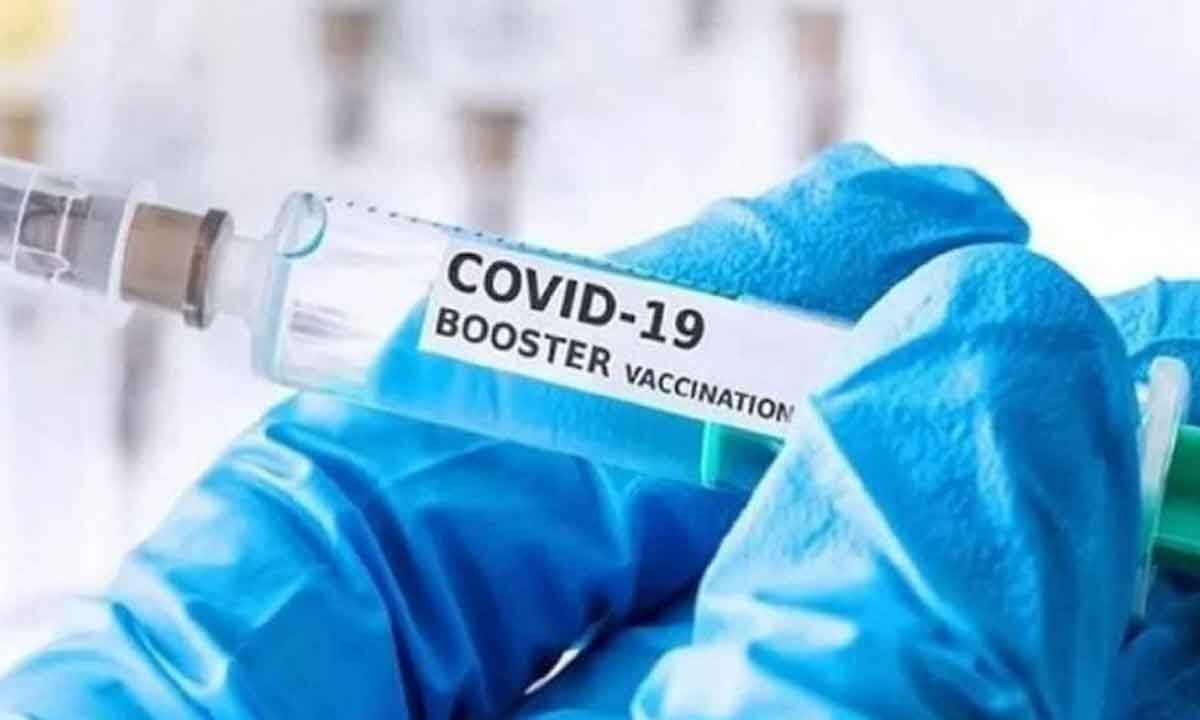 Come in groups to take a booster shot