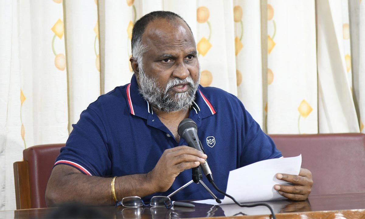 KCR encourages Chandrababu to revive TDP in Telangana: Jagga Reddy