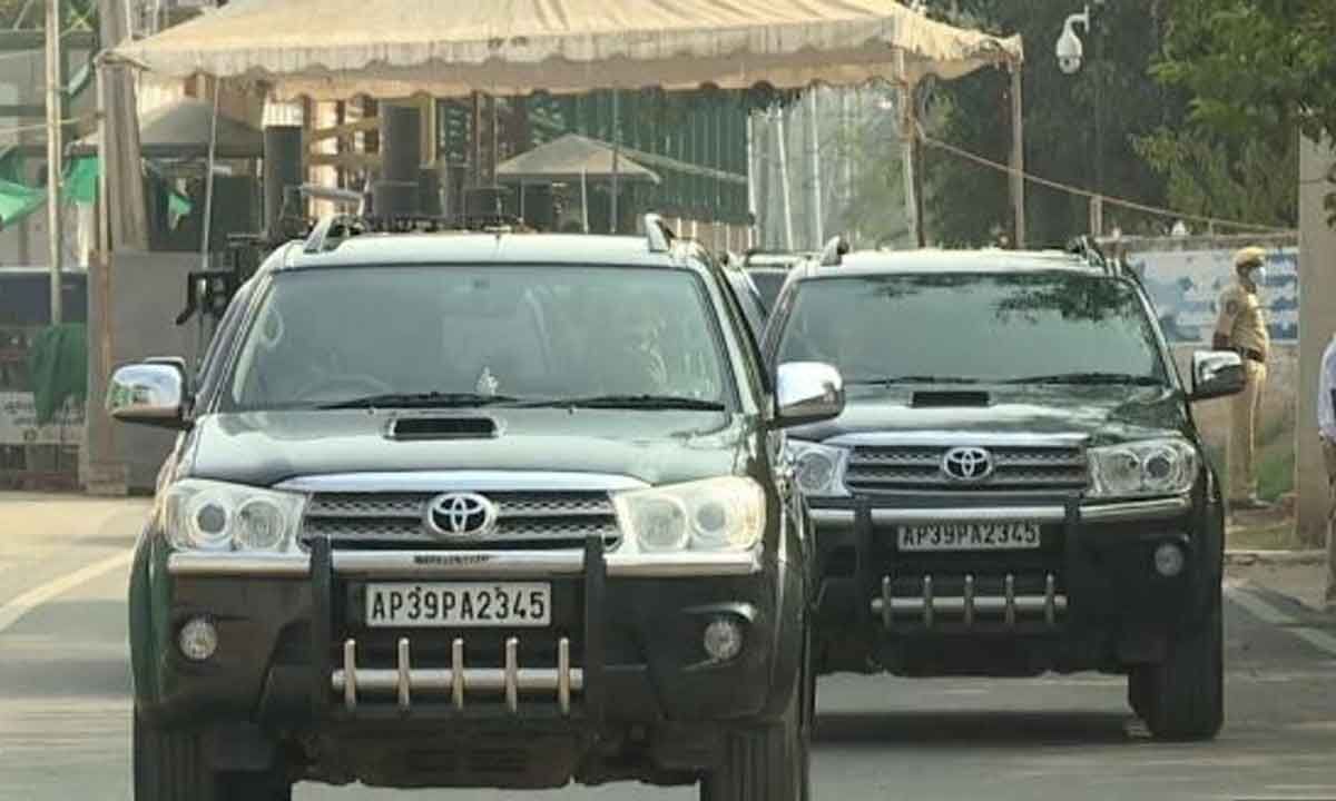 State govt purchases 19 new SUVs for CM's convoys