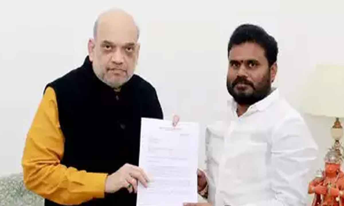 JSP leader meets Union Home Minister in Delhi