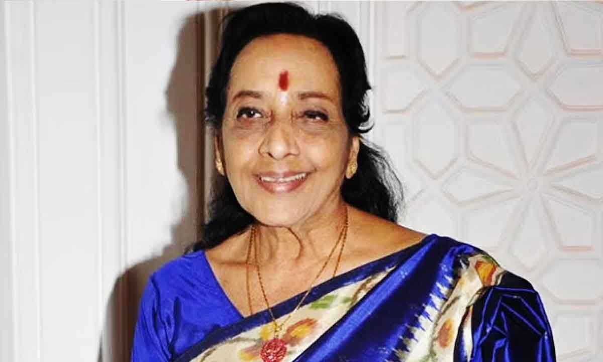 Pawan Kalyan, Balakrishna, Neelima Guna And A Few Other Tollywood ...