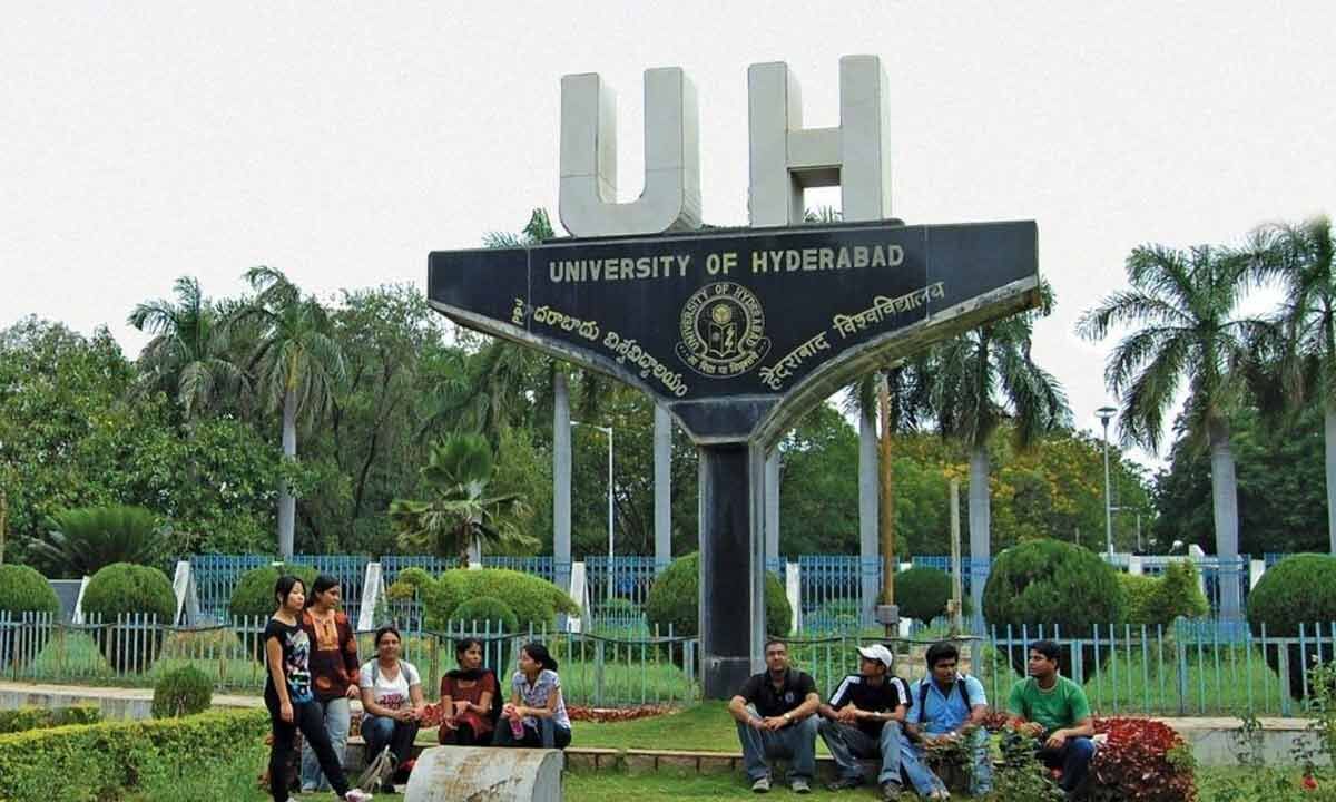 PM dedicates new railway line, five buildings at UoH