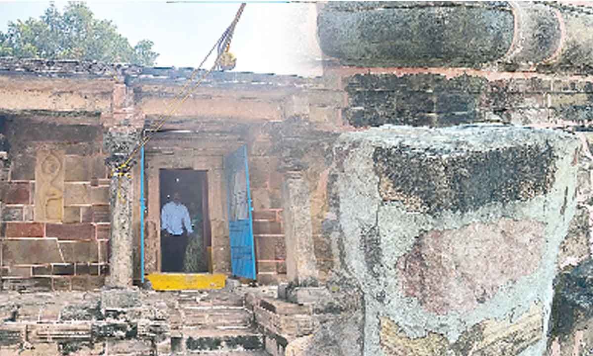 Pattisam temple in dilapidated condition