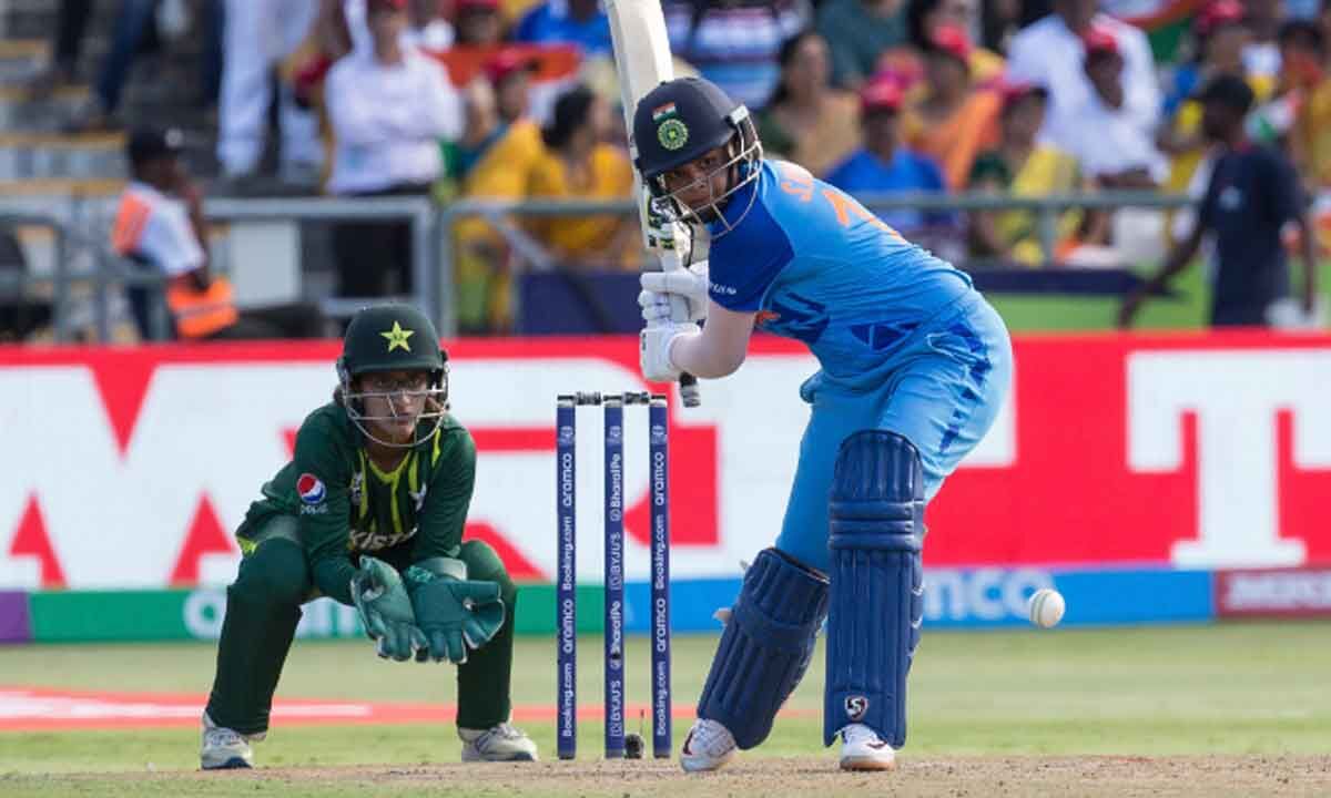 Women's T20 World Cup: India beat Pak by 7 wkts in campaign opener