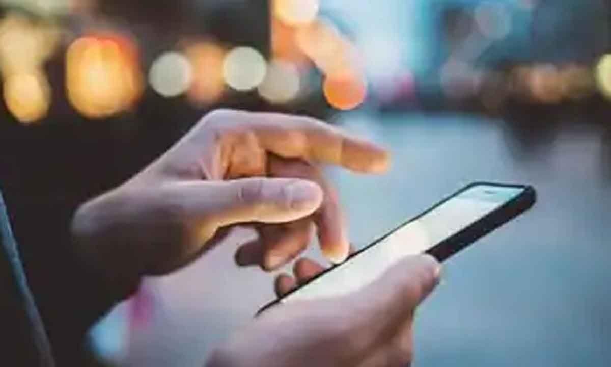 Beware while searching for phone numbers on Internet