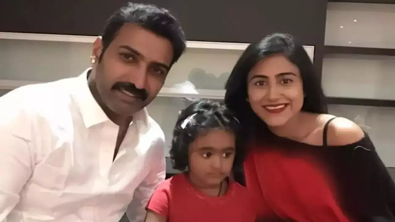 Taraka Ratna's Wife Alekhya Reddy: Biography, Career, Marriage ...
