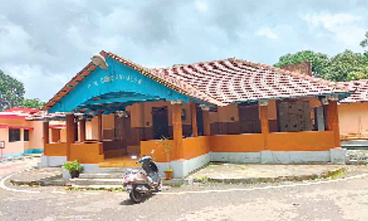 MLA plans to demolish heritage building, Moodbidri on the boil