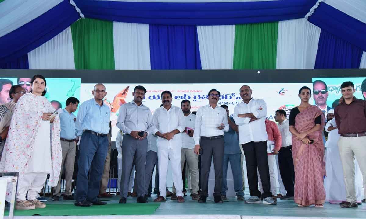 Call to make CM visit a success