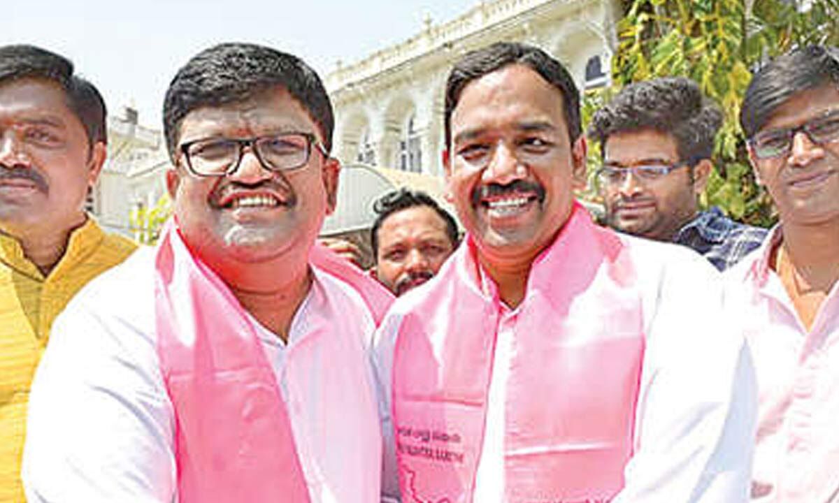 Hyderabad: BRS MLC candidates file nominations