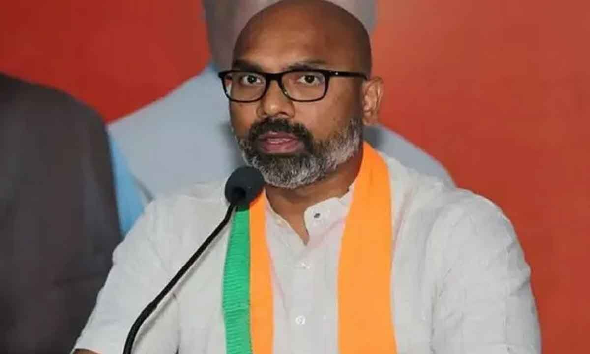 Won't support Bandi's remarks on Kavitha: Arvind