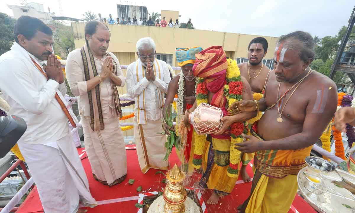 Religious fervour marks Kumbabhishekam at Padmavathi temple in Chennai