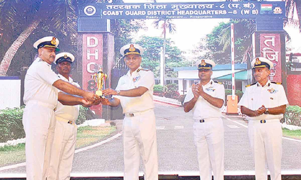 Visakhapatnam: CGDHQ-8, Haldia and ICGS Ameya awarded