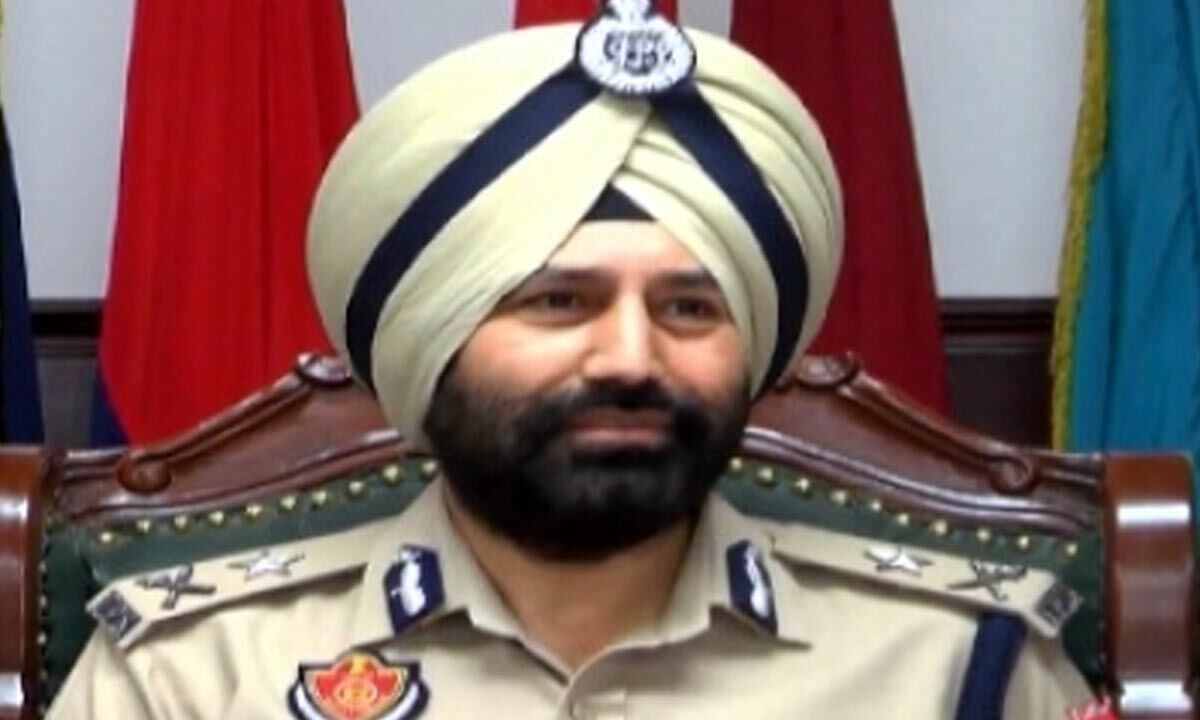 Amritpal still absconding, NSA slapped on four of his aides