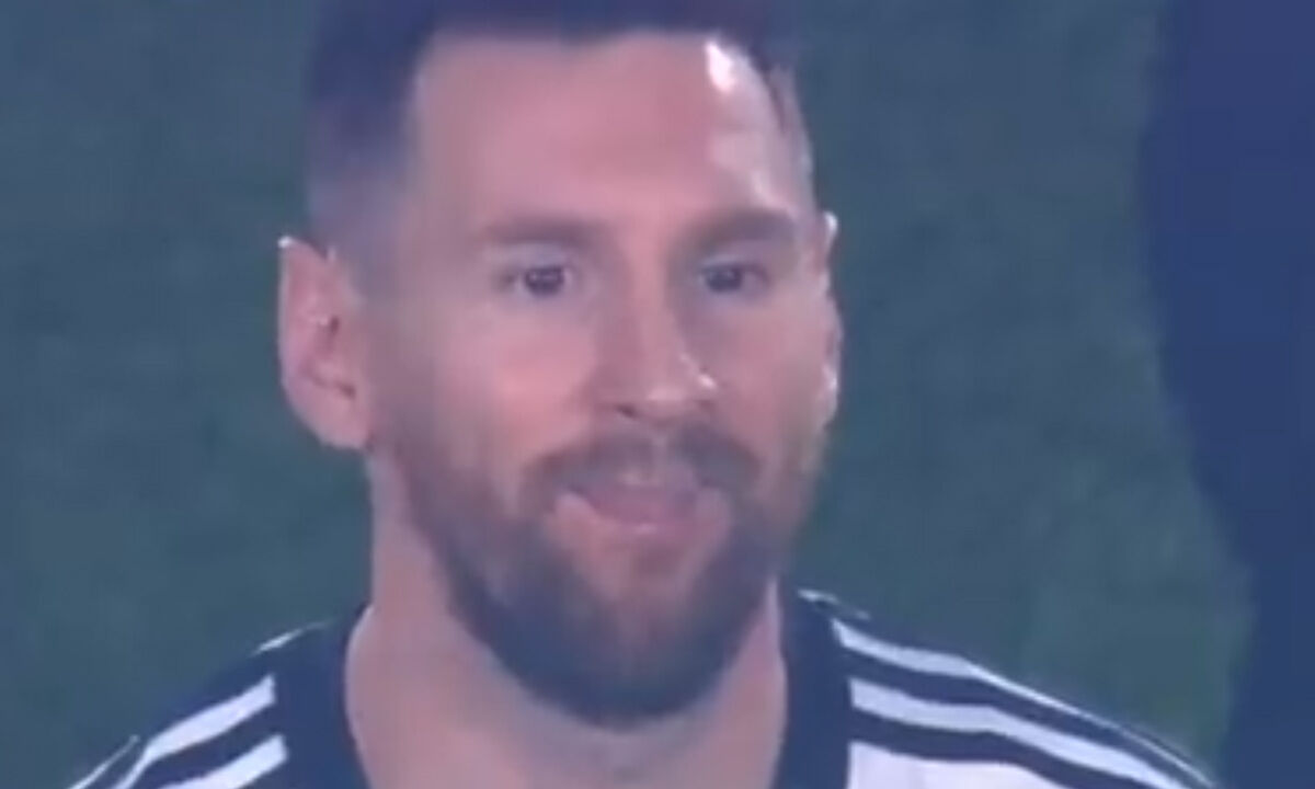 Lionel Messi's heartwarming speech after scoring 800th goal [Watch]