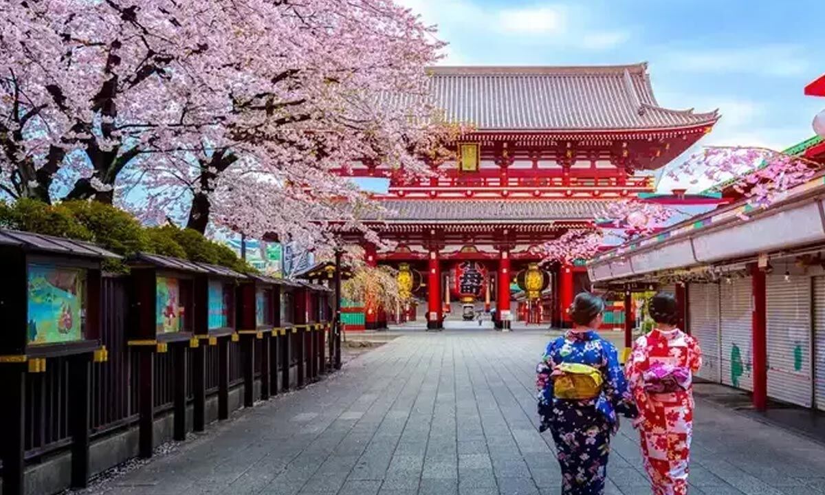 Visiting Tokyo: 9 Best Travel Tips to make your Visit Stress Free
