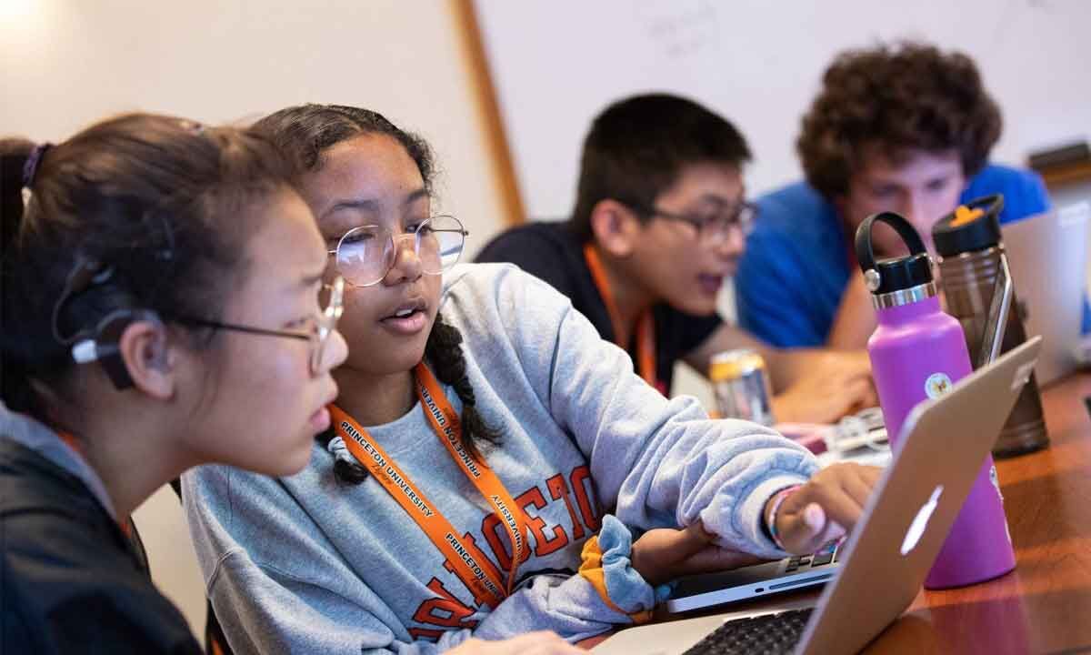 Study Group benefits students to pursue AI, ML, computer sciences degrees