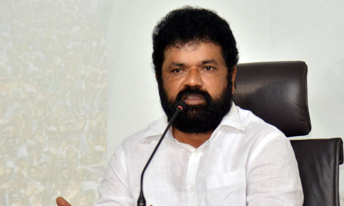 Former YSRCP MP Nandigam Suresh Remand extended in TDP office attack case