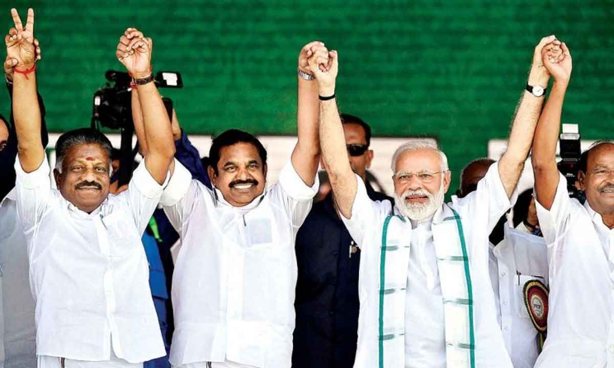 Chennai: AIADMK still part of BJP-led alliance, says TN BJP chief