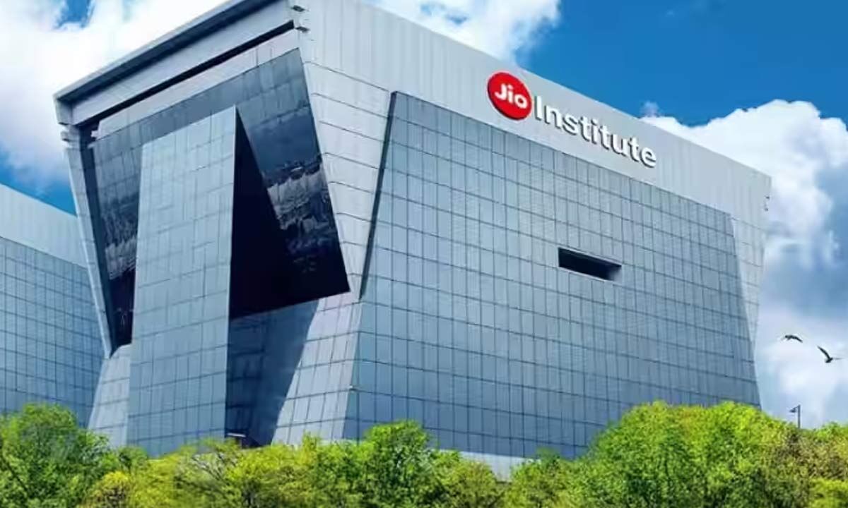 Jio Institute partners with US-based Principals' Training Center