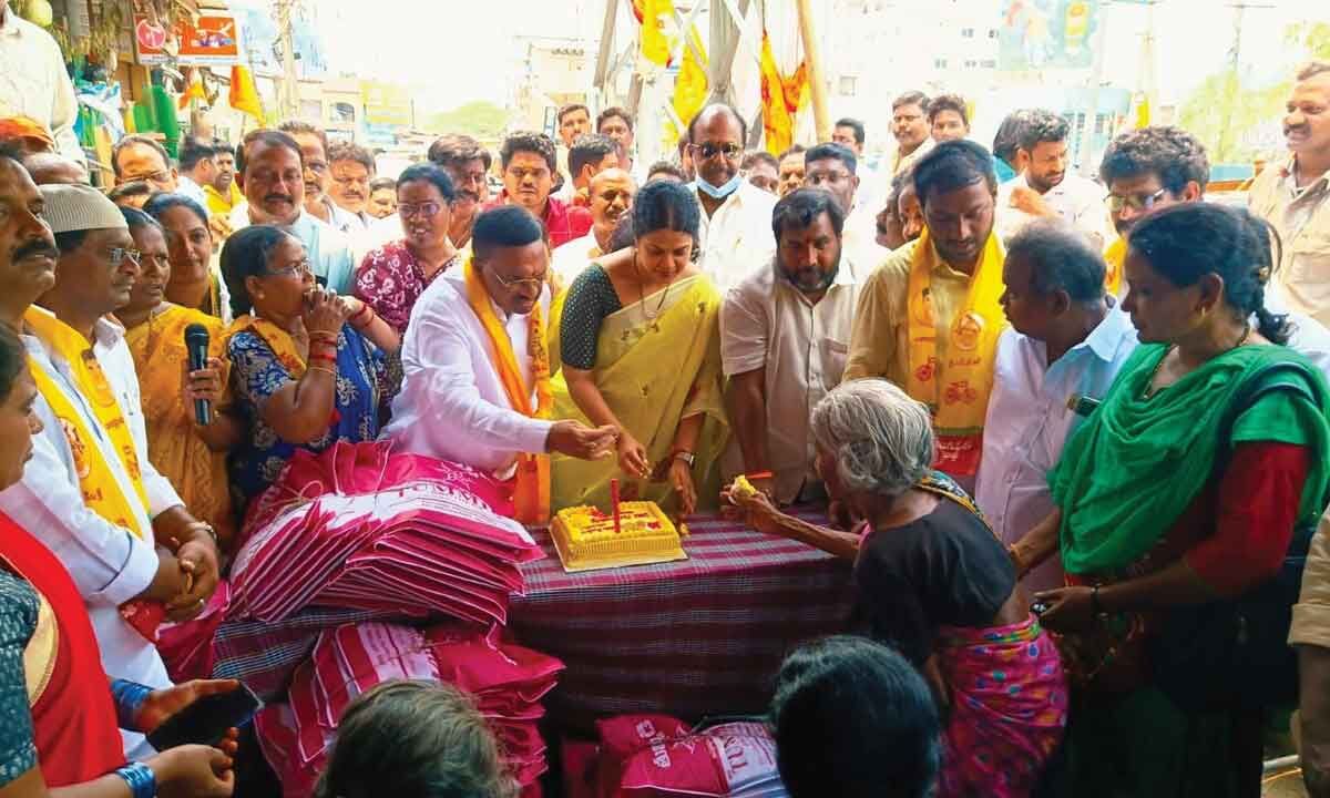 Rajamahendravaram: Development possible only with Nara Chandrababu Naidu says TDP Leaders