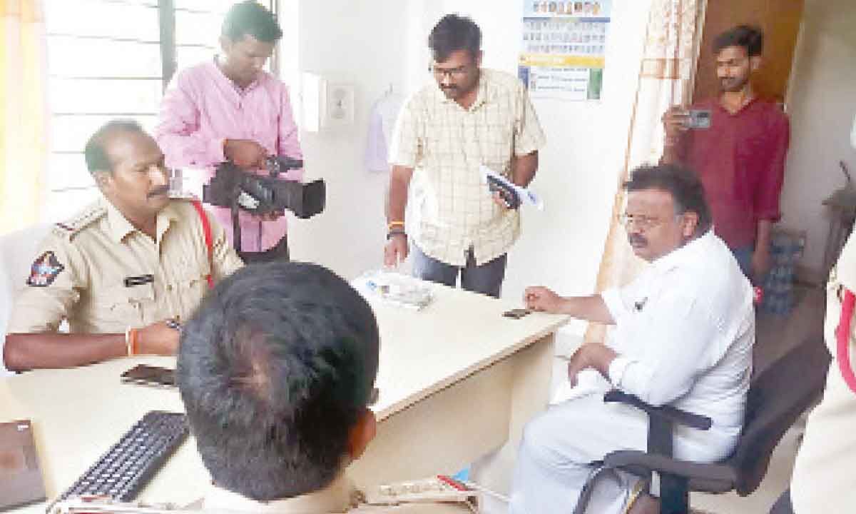 Tirumala police register cheating case against MLC Sheik Sabjee