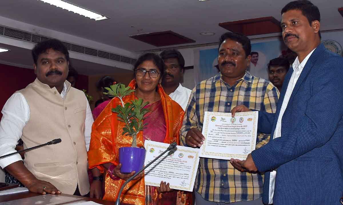 Vijayawada: Government keen to develop villages says Collector S Dilli Rao