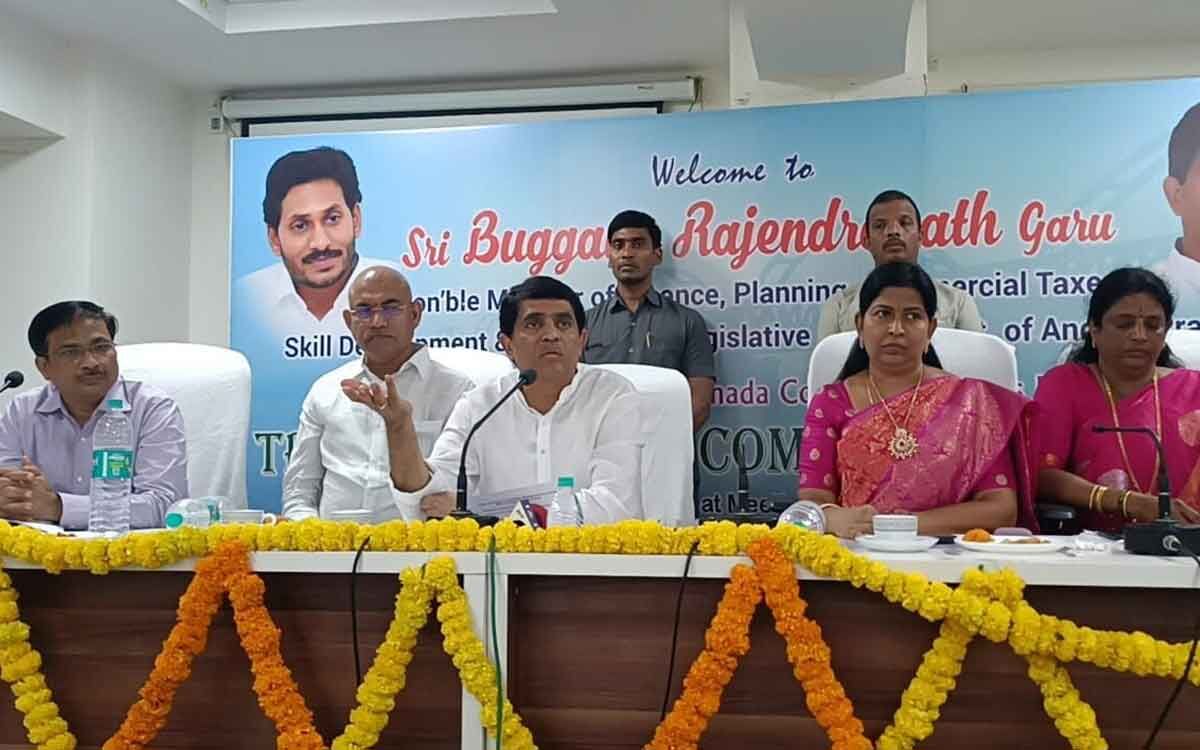 Rajamahendravaram: Minister Buggana Rajendranath Reddy says officials should be aware of GST