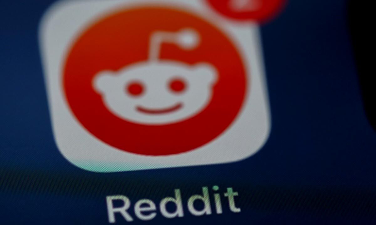 Reddit introduces 'chat channels', new way to chat within subreddits