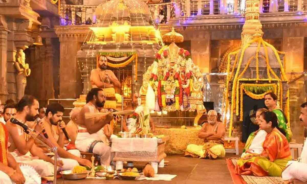 Yadadri: Lakshmi Narasimha Jayantyutsavam begins
