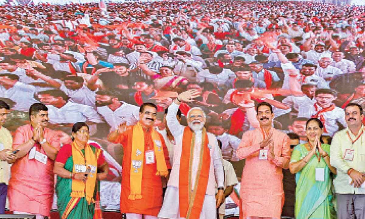 New Delhi: Chant 'Jai Bajrangbali' while casting vote says PM Narendra Modi