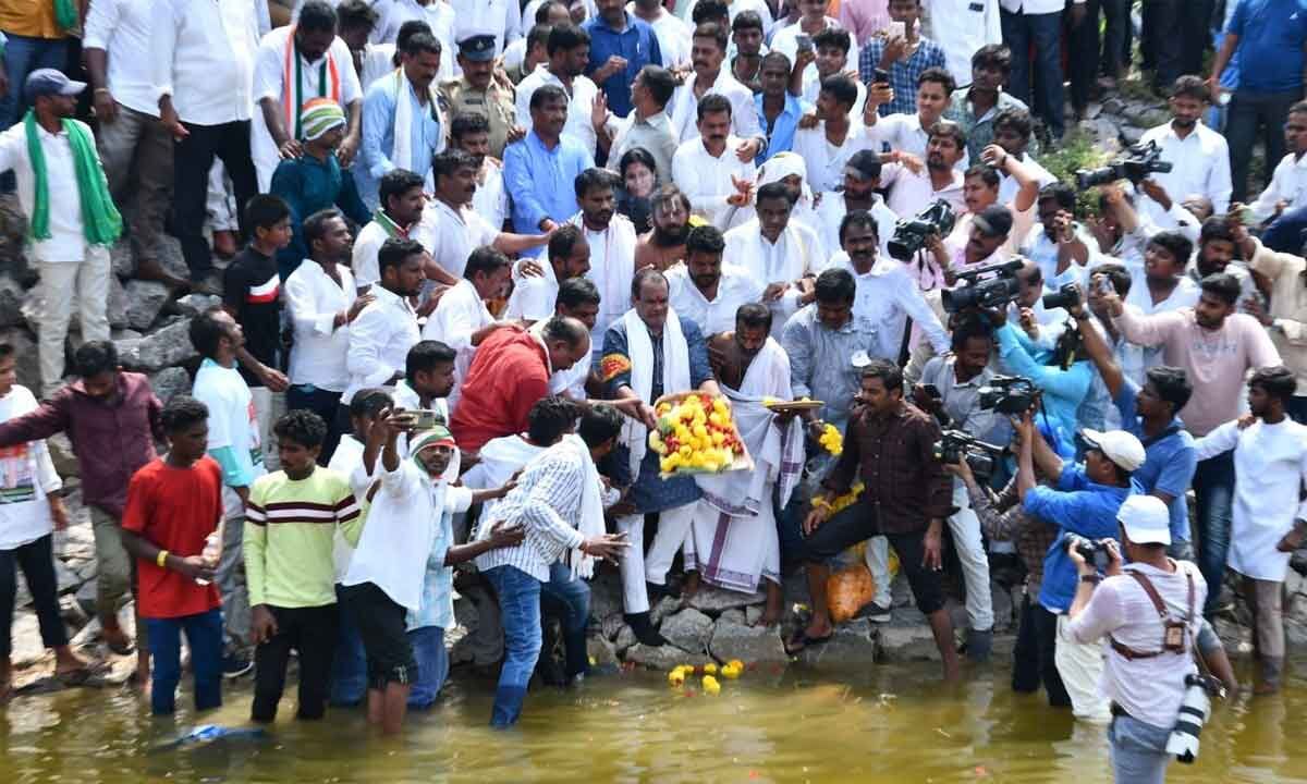 Komatireddy Venkat Reddy harbours ambition to become CM