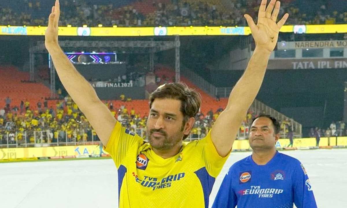 MS Dhoni hints potential comeback next season