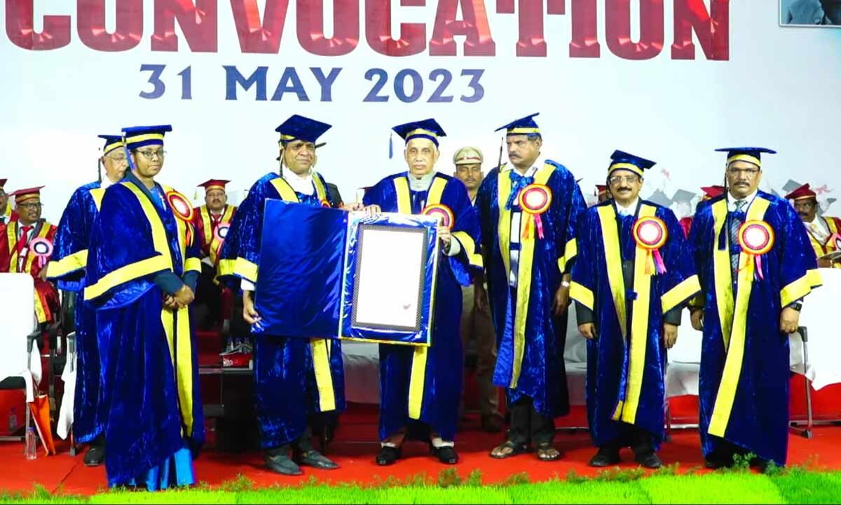 Anil Chalamalasetty honored with doctor of science degree for ...