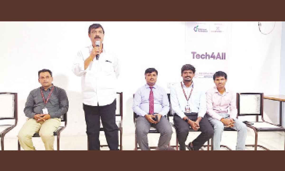 Khammam: 15-day software training for girl students at SBIT